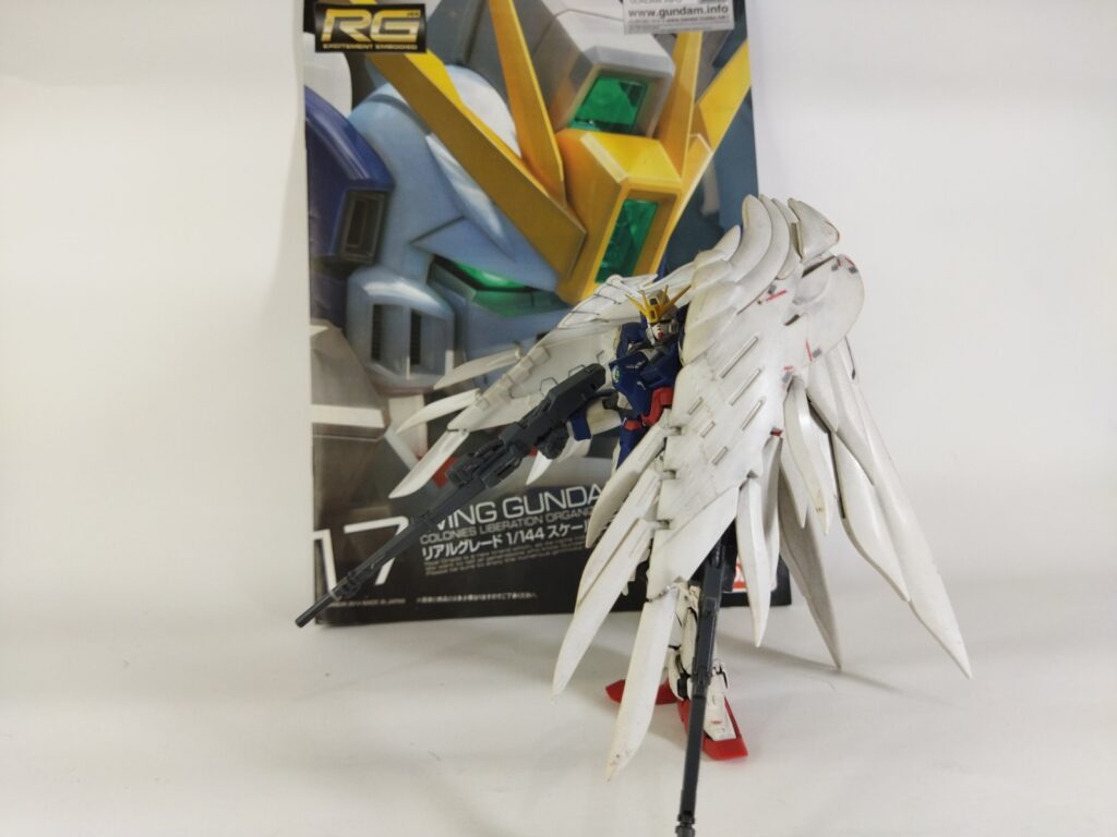 RG Wing Gundam Zero EW (1/144 Scale) Review - Technobrax